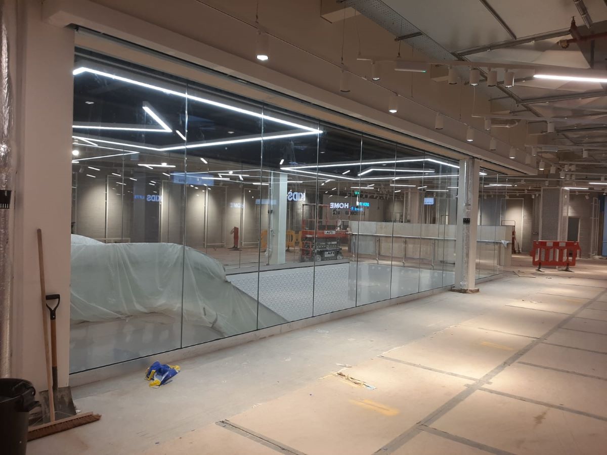 Home - Warner Glass (Croydon) Ltd | Contract Glazing Specialists | UK